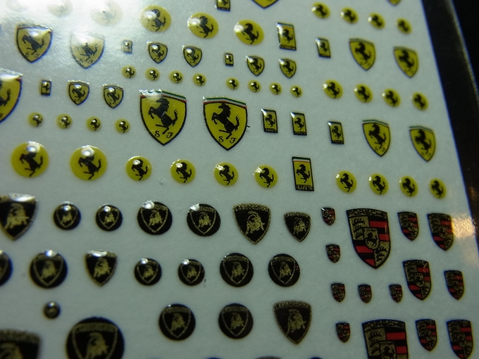 MSMA033_1 European car emblem stickers (1/12, 1/18, 1/24, 1/43 Ferrari ...